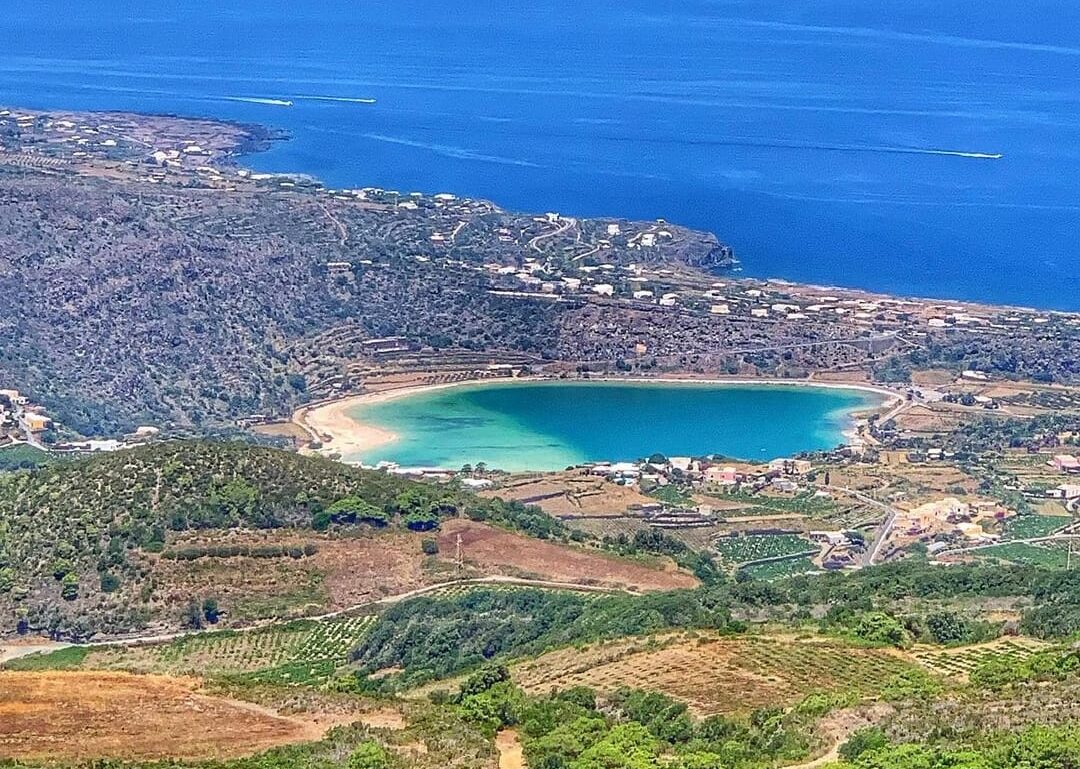 Spiaggia del Lago di Venere, Pantelleria - Rubrica Sicilia